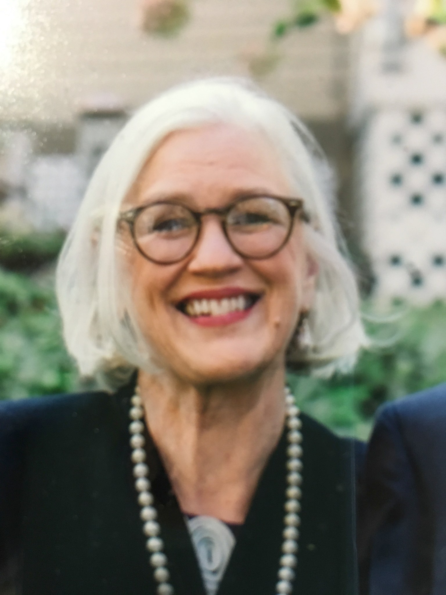 headshot_Anne-Farrow – Atlantic Black Box